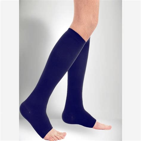 Class 1 Knee Length Graduated Compression Stockings Technomed India