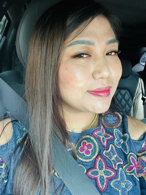 ရုပ်ချောလွန်းလို့ ဆိုင်ကယ်ဦးထုပ်နဲ့ ကွယ်ထားရတဲ့မိန်းကလေး 🤣 Part 6 Super Viral