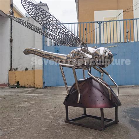 Stainless Steel Dragonfly Garden Statue For Sale Seventreesculpture