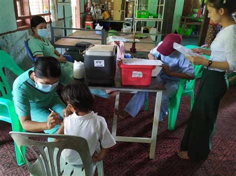 အမာမြို့၌ အသက် ၅ နှစ်မှ အသက် ၁၁ နှစ်အထိ ကျောင်းသား၊ ကျောင်းသူများအား ကိုဗစ် ၁၉ ရောဂါ ကာကွယ