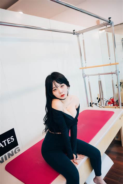 Depvailon Com Model Zia Kwon 권지아 [loozy] Pilates Instructor Part 03 Dvl E Cup Page 1 5