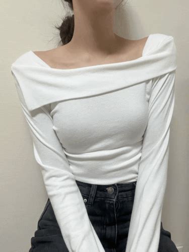 [봄신상 여리핏] 엘프 세미 오프숄더 티셔츠 에이블리