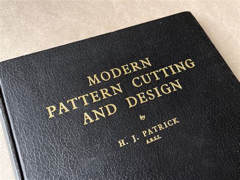 Modern Pattern Cutting And Design 1962 — Shoemakers Toolmakers