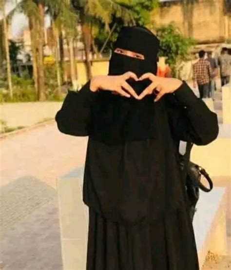 হট ভিডিও গ্রুপ সবাই এখানে কেউ ভিডিও ছাড়া কোনো মেসেজ দিবেন না Facebook