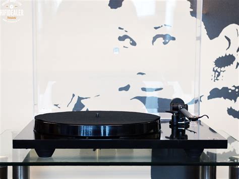 Rega Planar 1 Plus - Hifidealer