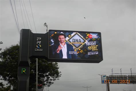 Sourabh Raaj Jain Unveils New Avatar As Zee News Dna Show Host Media