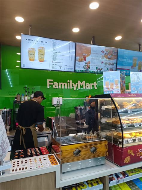 Kopi Susu Keluarga Famicafe Maminela