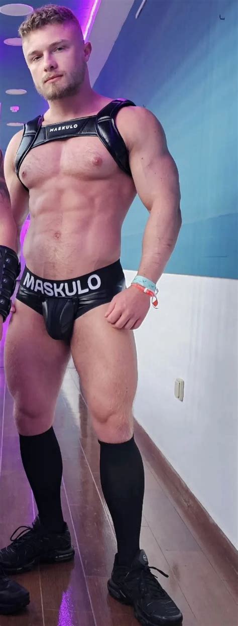 Jordan James Set Photo Boyfriendtv Com