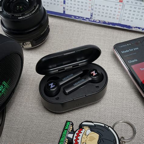Awas Salah Beli Kenali Perbedaan Tws Earbuds Dan Earphone Nyk Nemesis