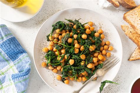 Espinacas Con Garbanzos Spanish Spinach And Chickpeas Recipe