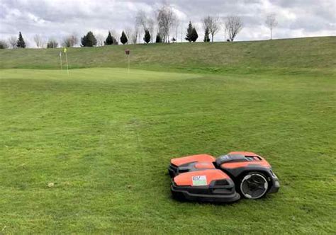 Des Robots Tondeuses à Mérignies Golf Mérignies Golf