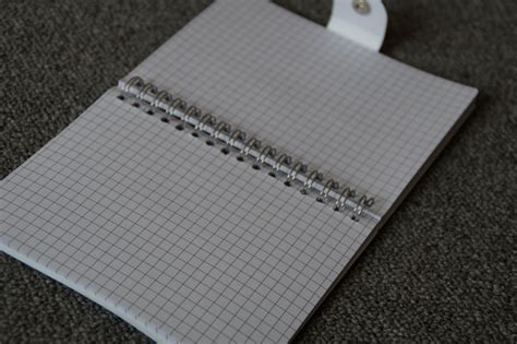 무료 이미지 노트북 도서 열다 일기 종이 상표 공백 디자인 문서 휴가 들어가다 바둑판 무늬의 발행물 작은 책자 써 내려 가다 바인 빈 페이지