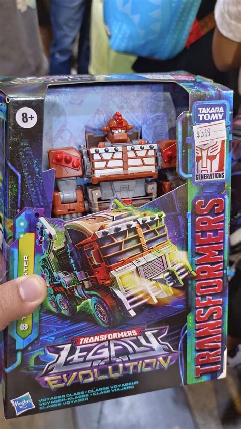 Transformers Legacy Line Discussion Page 385 • Seibertron • The Energon Pub