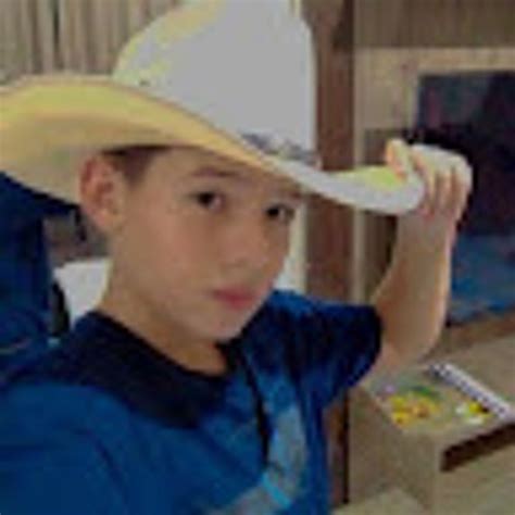 Stream Victor Fortunato Freitas Music Listen To Songs Albums Playlists For Free On Soundcloud