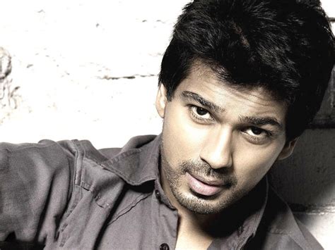 Nikhil Dwivedi Close Up Hd Pics Wallpaper Hd Celebrities 4k Wallpapers