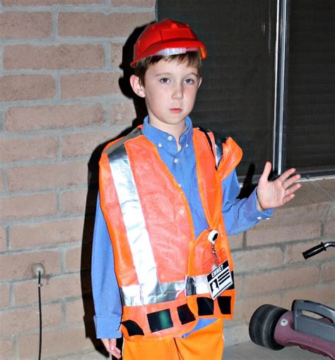 Diy Lego Emmet Costume Desert Chica