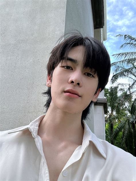 Santa Jasper Jeff Satur Bf Material Natachai Boonprasert Santapongsapak