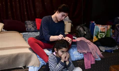 У Швейцарії викрили фейкових українців Ким виявились люди з купленими паспортами ФОТО Inshe Tv