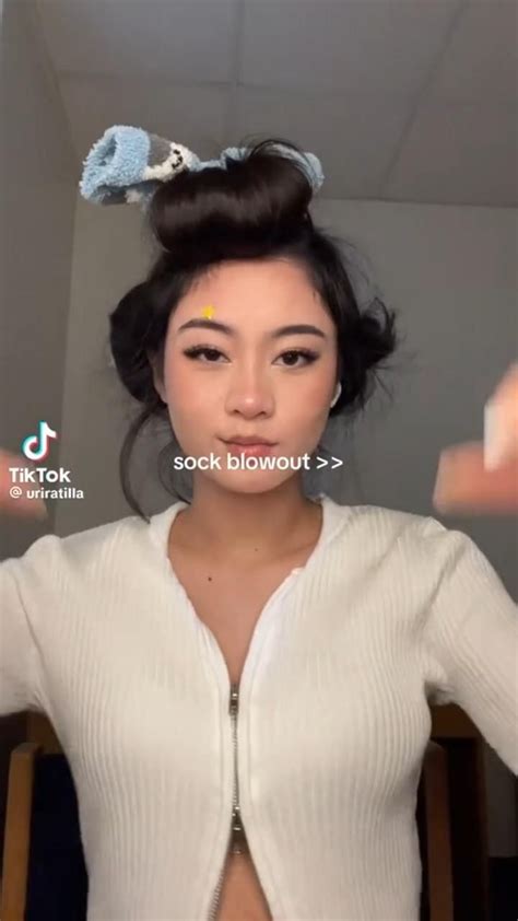 overnight heartless hair curls with sock hair tutorial blowout hair hair curling tips