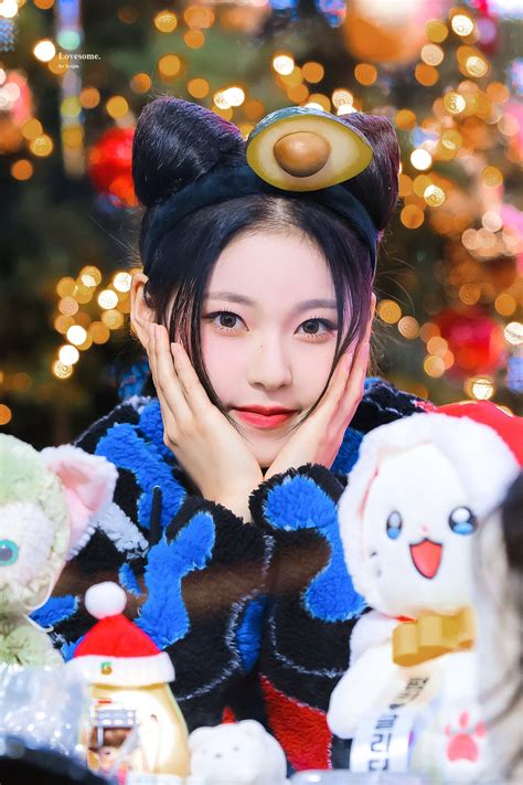 221126 Nmixx Kyujin Kpopping