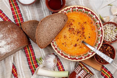 Пача чорба от свински крачета и свински уши Супичка пътеводител на новака в кухнята