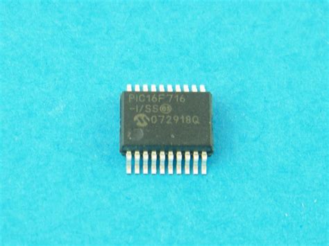 Circuito Integrato Pic16f716 Iss Microchip Tssop20