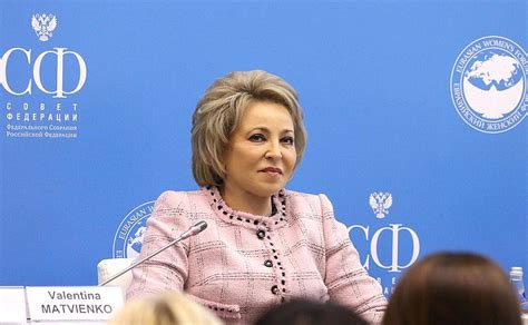 Руководители зарубежных парламентов поздравили В Матвиенко с переизбранием на пост Председателя