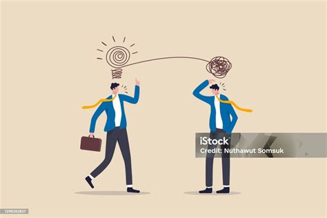 능동적이고 사후대응적 사고 혼돈과 질서 이론 또는 난이도 문제 개념을 해결하기 위해 아이디어를 단순화 전구 아이디어에 지저분한 라인을 해결 창의력을 사용하여 작업을 논의