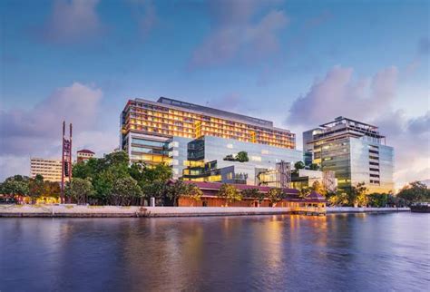 คณะแพทยศาสตร์ ที่เปิดสอนมายาวนานที่สุดในประเทศไทย