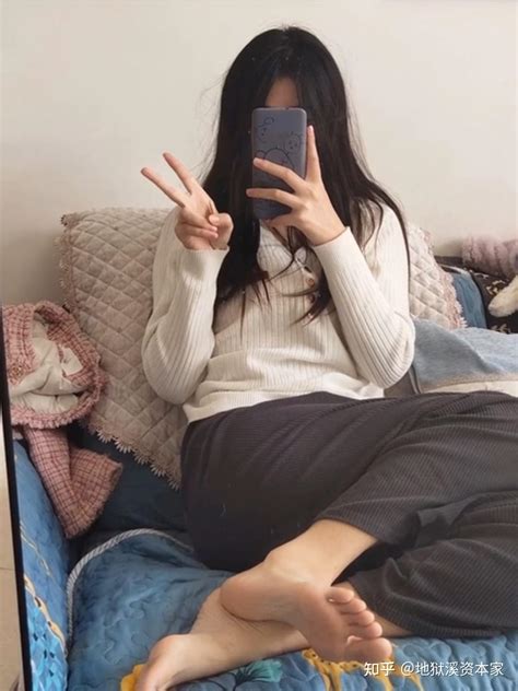 美足 美脚围观：又是一年开学季，您心中的校园初恋玉足是谁的？ 知乎