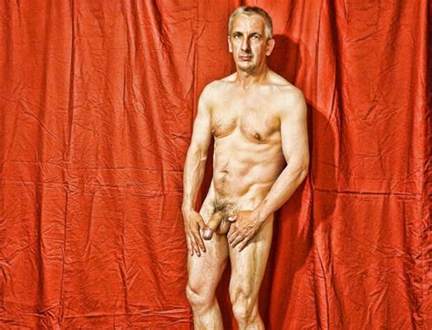 laurenz baars is a naked faggot laurenzbaars