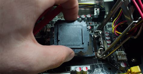 Intel Facing Multiple Class Action Suits Over Chip Security Flaw The Verge