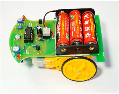 D2 8智能循迹小车套件74ls00与非门红外巡线寻迹焊接组装diy实训 伍陆电子
