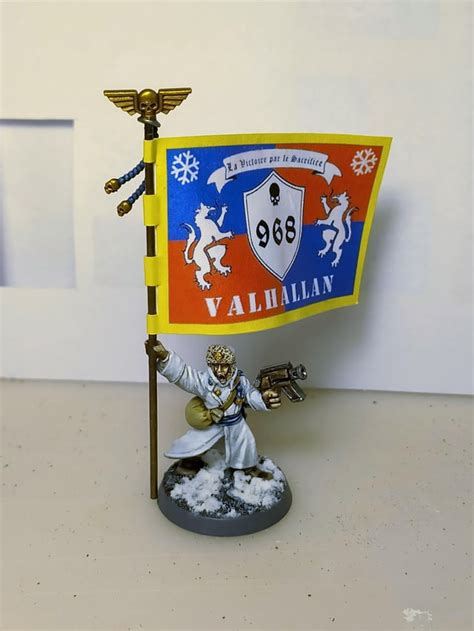 Valhallan Command Squad Full With Medic Master Vox And Regimental Standard R Theastramilitarum