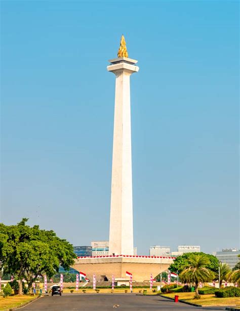 Famous Indonesia Landmarks Don T Miss These