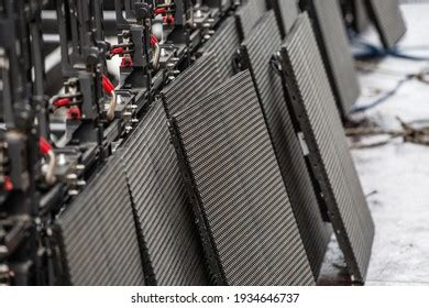 1 046 Led Screen Installation Images Stock Photos Vectors Shutterstock
