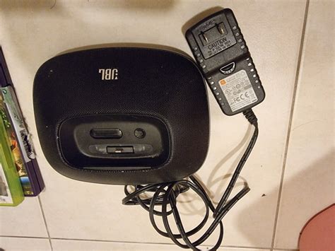 Jbl Onbeat Micro Speaker Dock Audio Soundbars Speakers Amplifiers On Carousell