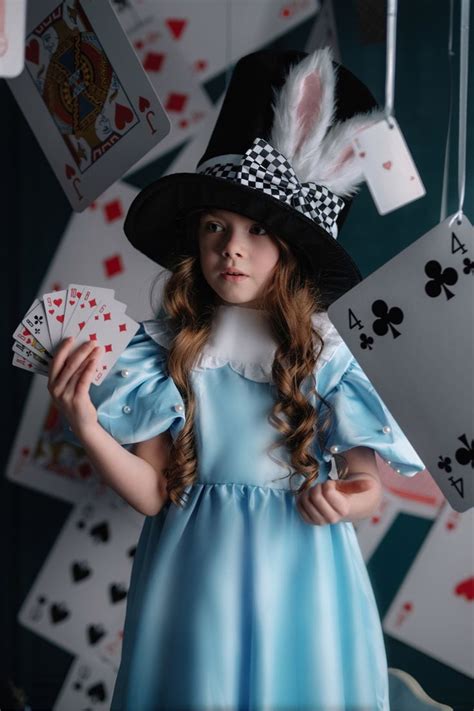 Алиса в стране чудес Детские фотосессии Тематические фотосессии