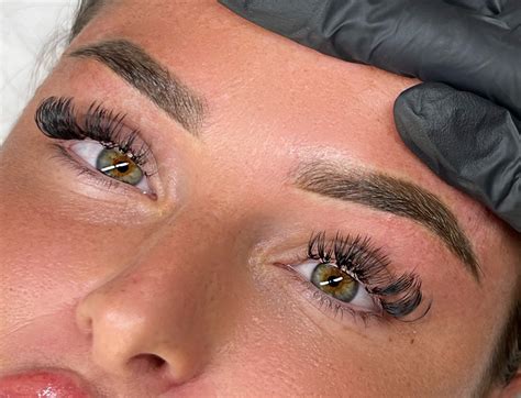 Microblading Vs Ombre Brows Which Technique Is Right For You