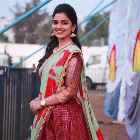 Soniya Suresh Age Husband Family Movies List Biography More
