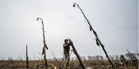 Війна в Україні РФ перекидає війська з Херсонської області до Луганської Nv