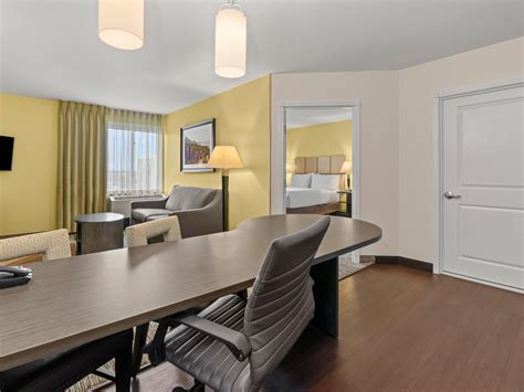 Extended Stay Hotel In Fairbanks Alaska Candlewood Suites Fairbanks
