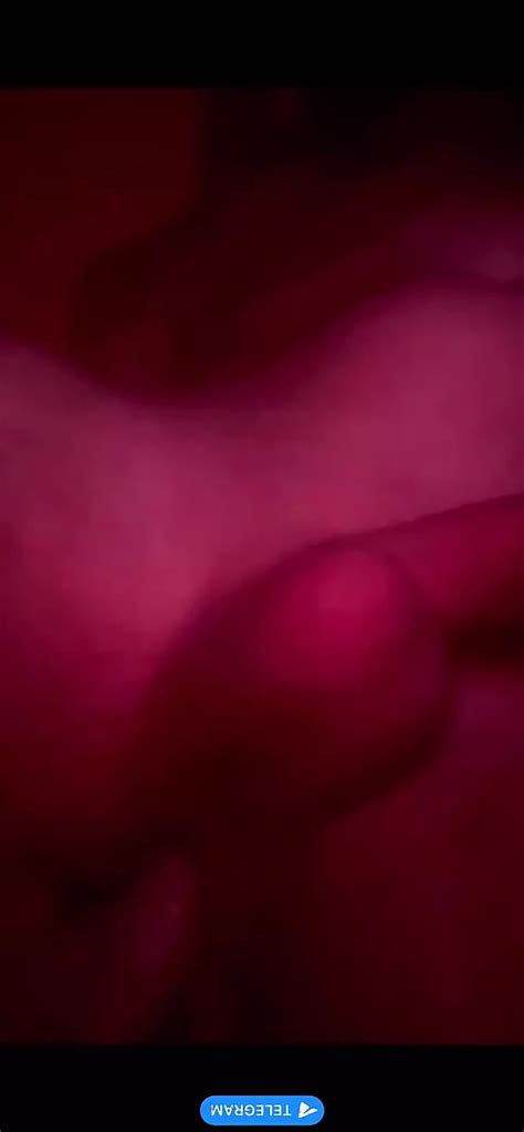 Hetero Typ Sich Nach Dem Ersten Mal In Eine Prostatamassage Verliebt Xhamster