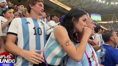 El hincha argentino acusado de acoso le escribió a Lali Espósito cuál fue su descargo