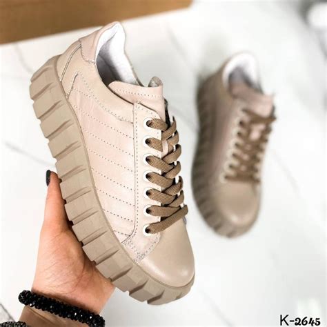 Шкіряні кеди — ціна 1150 грн у каталозі Кеди Купити жіночі речі за доступною ціною на Шафі