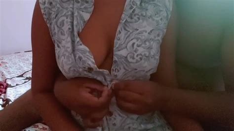 සුදාම්මිට කුක්කු මිරිකලා දීපු සැප තදට මිරිකන්නකෝ Hot Indian Wife