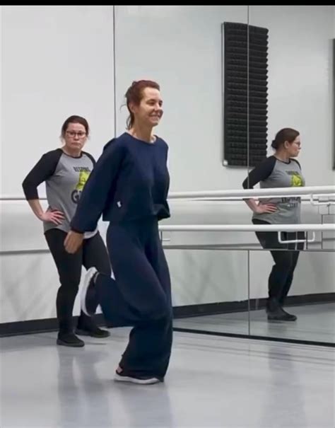 Stephanie Ruhle Dancing And Bouncing Rcurvynewswomen