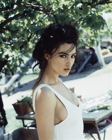 Monica Bellucci Young Photos Mix Hawtcelebs
