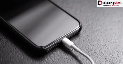 T I Sao Iphone M I D Ng C Ng Usb C C Th L C N C M Ng C Ng Ngh M I Nh T Nh Gi T