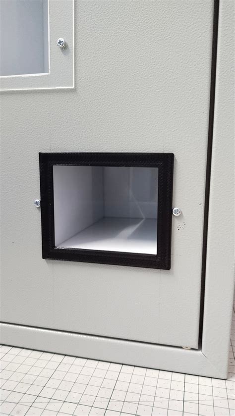 ส่งงาน ตู้ขายกระดาษทิชชู่ 1ช่องจ่าย รับเหรียญตามแบบ กลไกลจ่ายแบบดีด หยอดเหรียญแล้วจ่ายกระดาษ